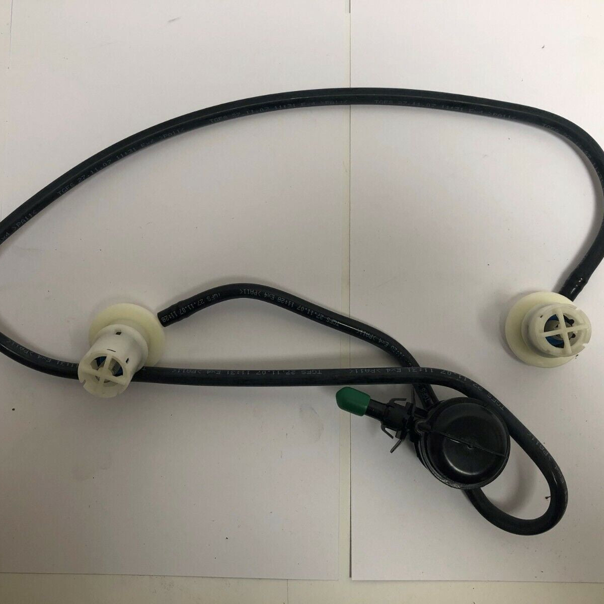 Genuine Ford Mondeo 1992-2000 Fuel Tank Tube – Vospers Parts